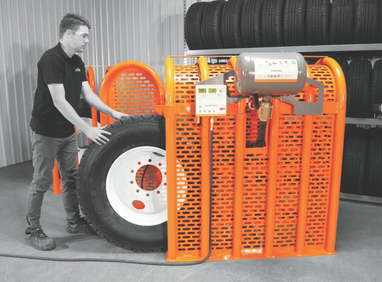 All-in-one HD inflation pit stop - Tyre inflation cage - TyreGo