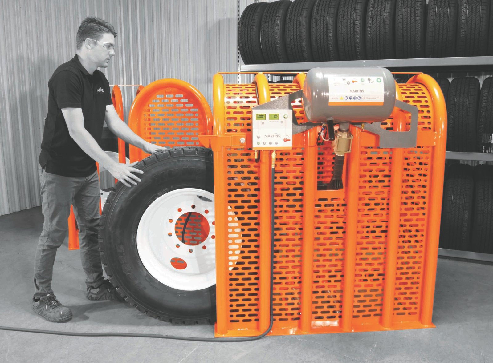 All-in-one HD inflation pit stop - Tyre inflation cage - TyreGo